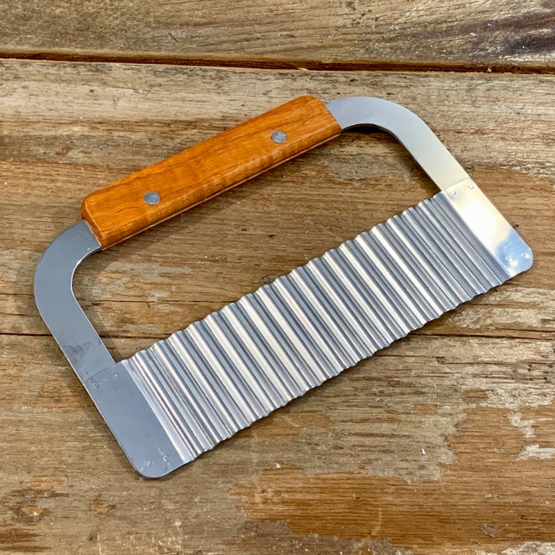 Wavy Soap Cutter – Gridley's Creative Bath and Body